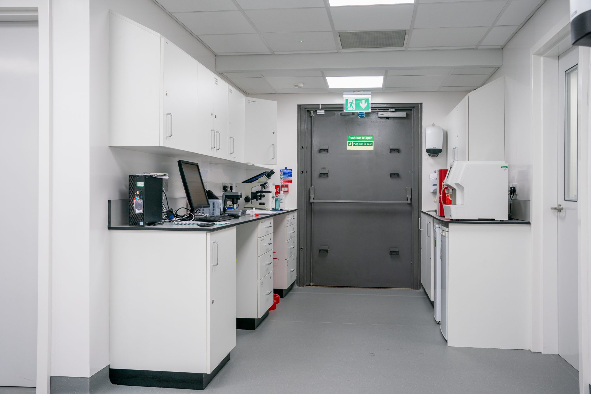 Veterinary furniture specialists | David Bailey Furniture Systems